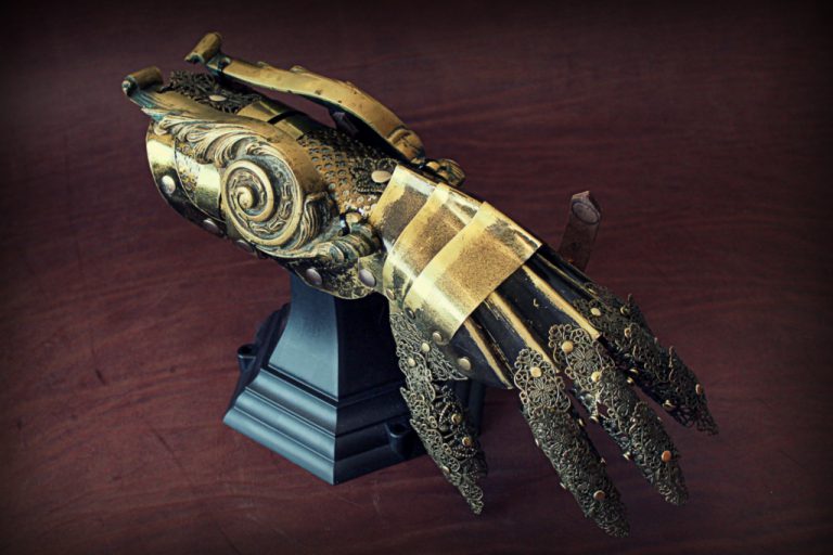 Home / Gauntlets / Victorian Gauntlet